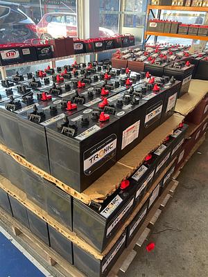 Corotos | Baterías para inversores TRONIC 6 voltios 2 años de garantía