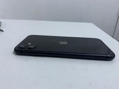 Corotos | iPhone 11 normal 64GB Factory bacteria 92% 9/10 solo interesado por favor