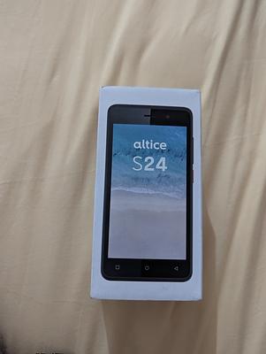 Corotos | Celular Altice S24