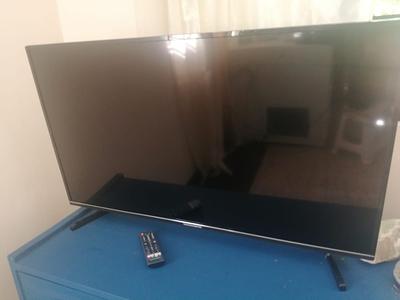 Corotos | TV-Tecnomaster 43" vendo por no usar, en caja, con base de ...