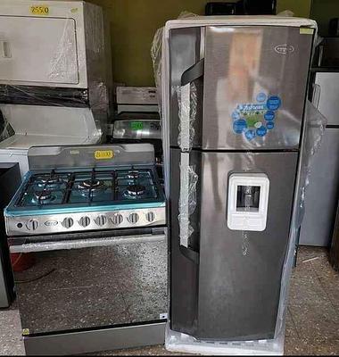 Corotos | Combo Nevera Nedoca no Frost 210 + Estufa Nedoca.