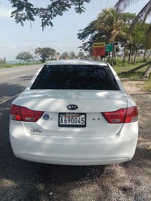 Corotos | Kia Lotze 2010