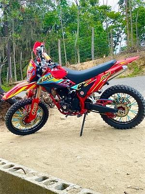 Corotos | Moto súper gato GY 250cc año 2021