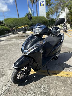 Corotos | Tauro Lead 125, en excelentes condiciones, única dueña ...