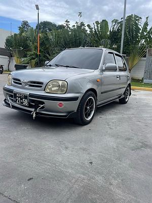 Corotos | NISSAN MARCH AÑO 2000