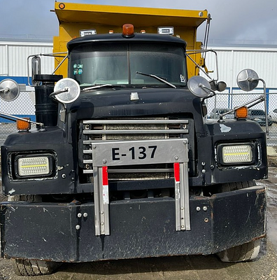 Corotos | Vendo 7 Camiones Mack Granite (Oportunidad)