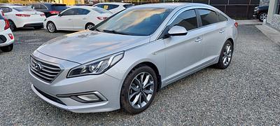Corotos | 2016 Hyundai Sonata LF Color gris de fábrica