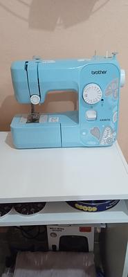 Corotos | Máquina de Coser Brother LX3817A Aqua