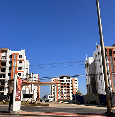 Corotos | Torres en la misma av. Jacobo Majluta, aptos listos, 1 y 2 ...