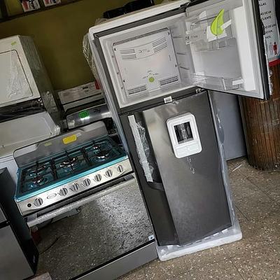 Corotos | NEVERA NEDOCA TIPO LIBRO INVERTER DE 18 PIES CÚBICOS ACROMADA
