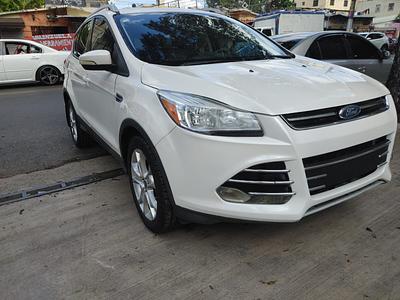 Corotos | Ford Escape 2014, Titanium, motor 2.0, clean carfax.