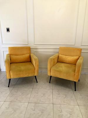 Corotos | Espectaculares butacas de acento en color amarillo