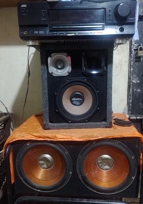 Corotos | Amplificador JVC más Kitipo y bajos dobles excelente calidad ...