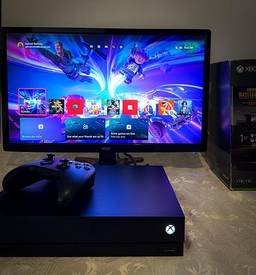 Corotos | Xbox one X 1tb como nuevo más monitor Gaming